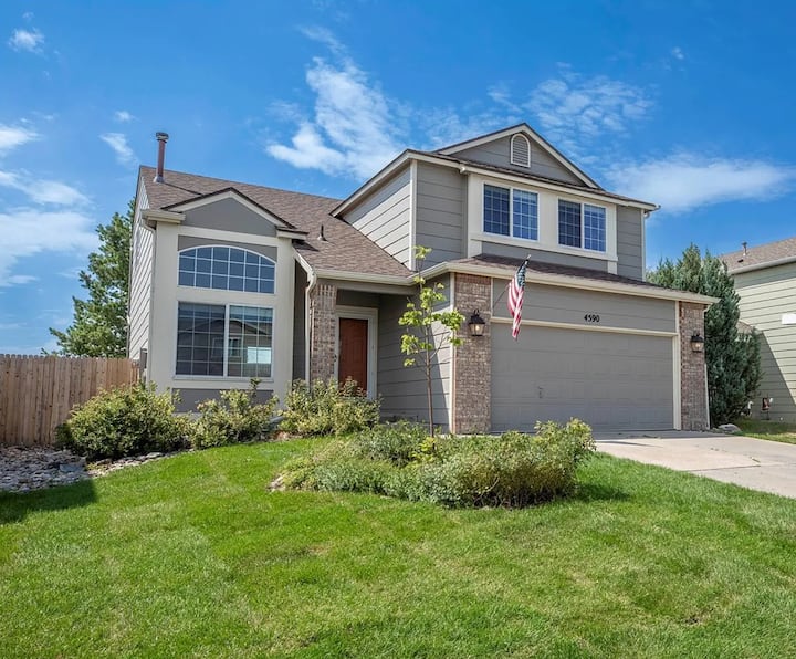 Modern Castle Rock Retreat - Castle Rock, CO