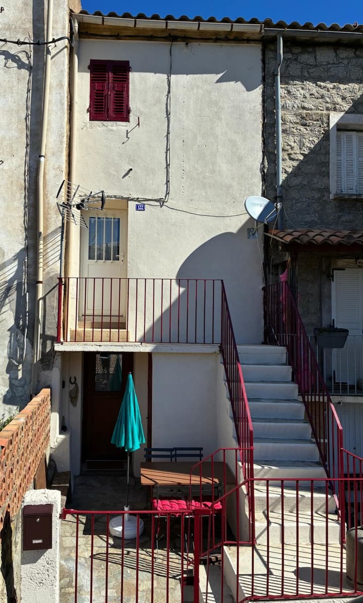 Maison Village Entièrement Rénovée 
«&nbsp;Zitambuli&nbsp;» - Lac du Cinto
