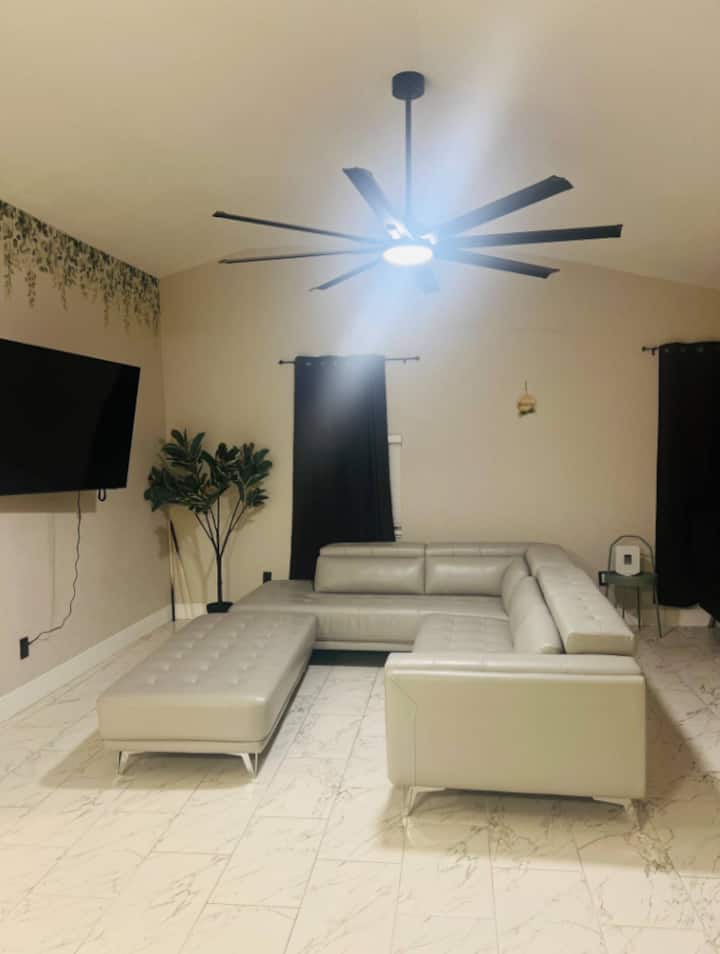 The Secret Garden 6br Retreat For Families &Groups - Orlando