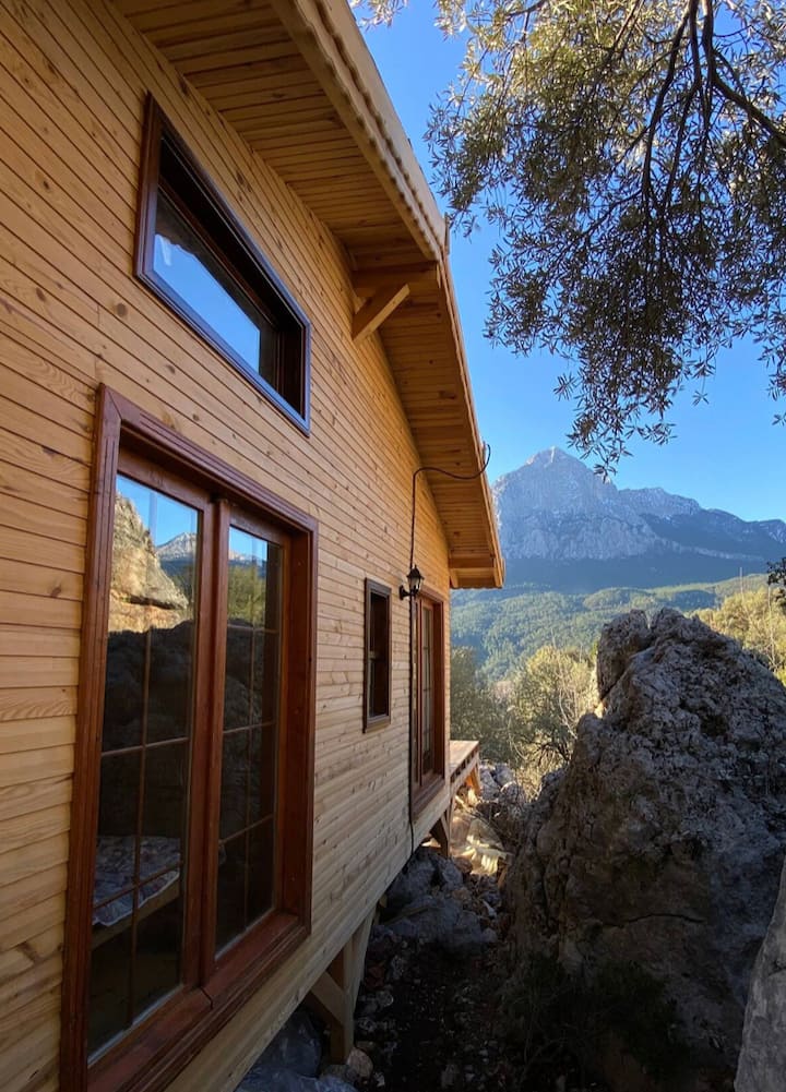 Wooden House Geyikbayırı Climbing - Turkey