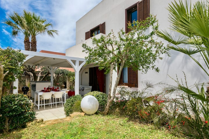 Villa Rossa - La Tua Oasi Nel Cuore Di Favignana - Favignana