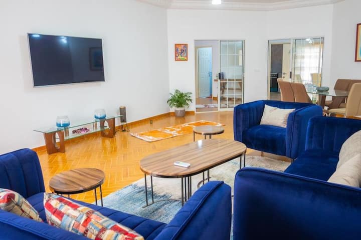 Appartement Moderne 3 Chambres — Almadies, Dakar - Dakar