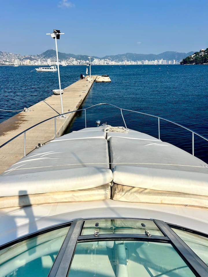 Yate Sea Ray Sundancer 37ft 13,000 5 Horas - Acapulco