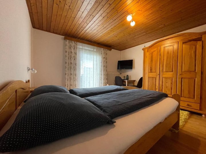 Deluxe King · Near Ski Arlberg · Haus St. Martin - Lech