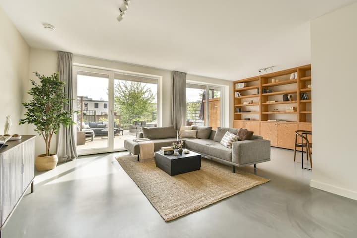 Comfortabele En Moderne Maisonnette In Amsterdam - 