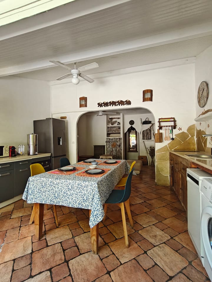 Brise Tropicale - Evasion Au Cœur De La Marina - Anse des Rochers