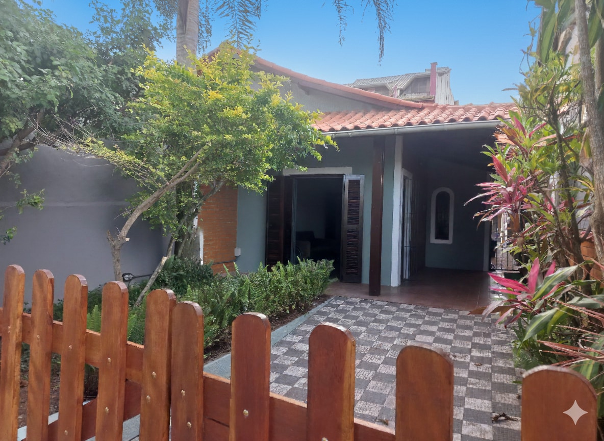 Casa con piscina en Peruíbe • A 300 m de la playa - Casas en renta en ...