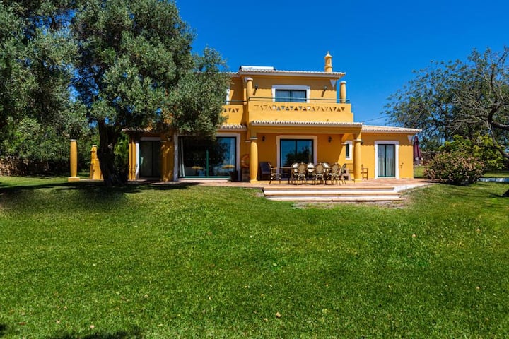 Vila Limão – Sunny Algarve Villa W/ Pool - Boliqueime