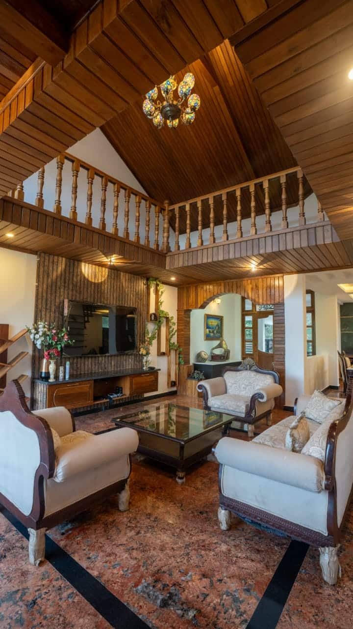 Mandarin Luxury Villa-1 - Kotagiri