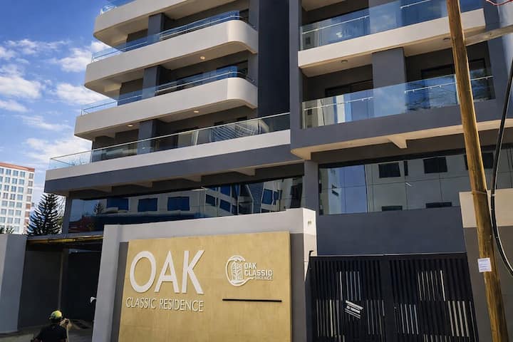 B82 Kilimani Luxury 2 Bed & 2-bath With Pool &Gym - Kenya