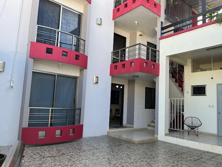 Departamento En Centro, Cerca Hospital Y Playa - Costa Dorada