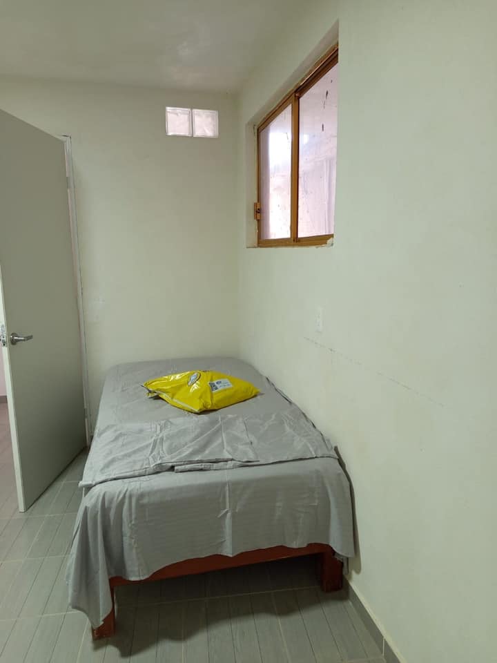 Habitacion Nueva 2 Camas Ind Y Matrimonial Aac - Acapulco