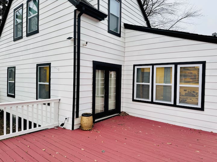 The Onyx Resilience -Perfect For Groups & Families - Indianapolis, IN