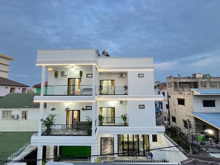 Pattaya Beach 500m,9 Br Modern Villla,bbq,karaoke - Pattaya City