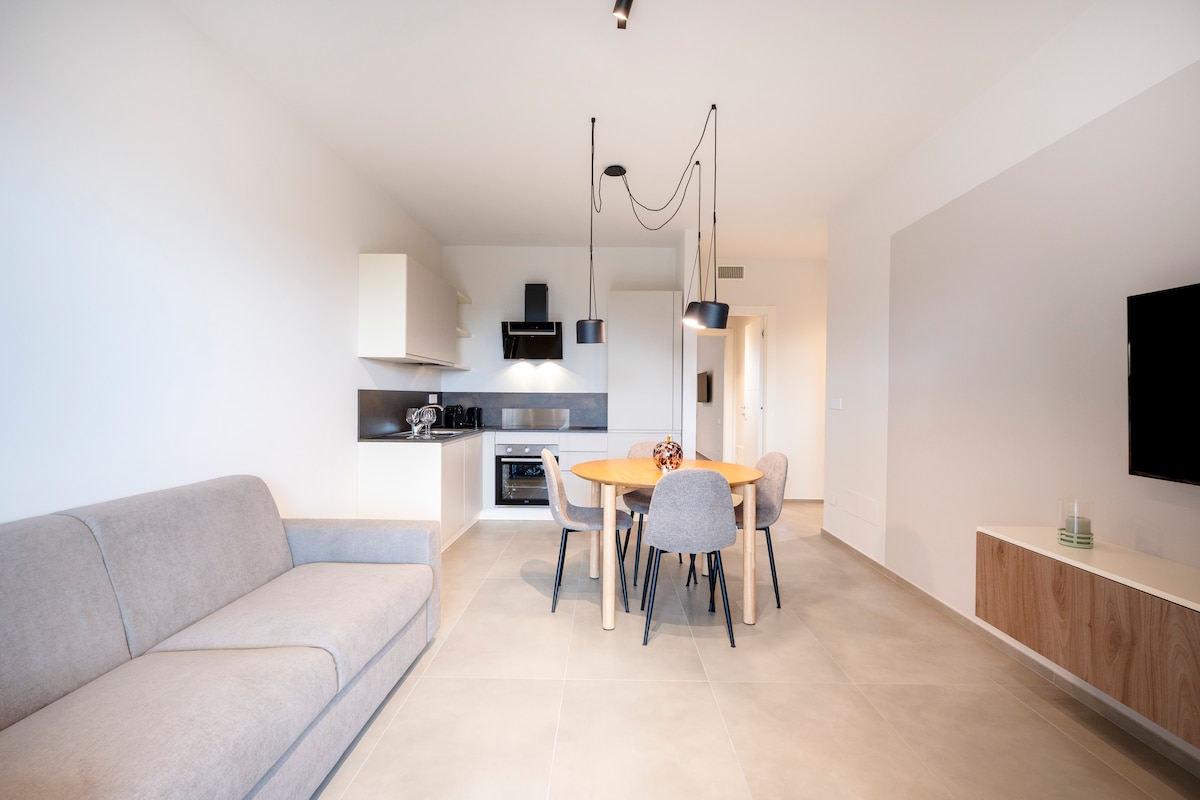 Panorama Penthouse Terrace with Parking - Flats for Rent in Bari ...