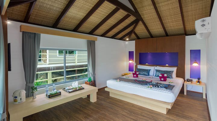 Bungalow Supérieur En Montagne · Vue Mer - Ko Phi Phi Don