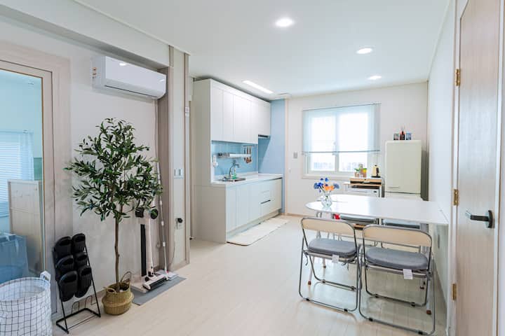 낭월온스테이/대전(Dae Jeon)ic 15분/남대전 Ic 5분  신축 숙소 - Daejeon