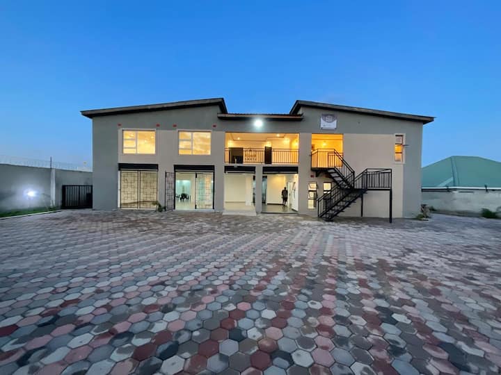 Kwetu Guest House For An Exquisite Stay - Zambia