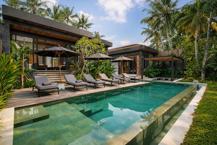 Villa Hayati  · Hayati : 4br Family Villa W/infini - Australia