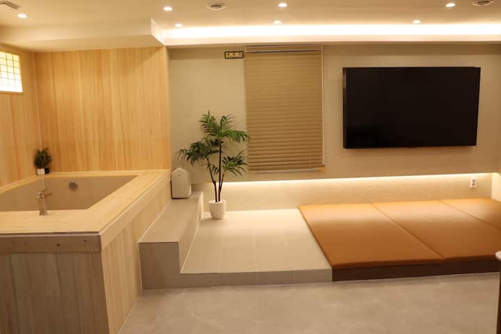 [루미나]신축오픈O침대6개o화장실4개o온수자쿠지o합법숙소o넷플릭스o단체숙소o - Pusan