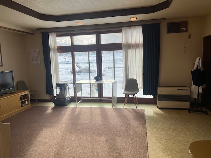 「洞爺湖畔別溎」洞爷湖温泉街独栋别墅｜可眺望羊蹄山与洞爷湖｜免费停车｜步行温泉街｜近滑雪场 - Date