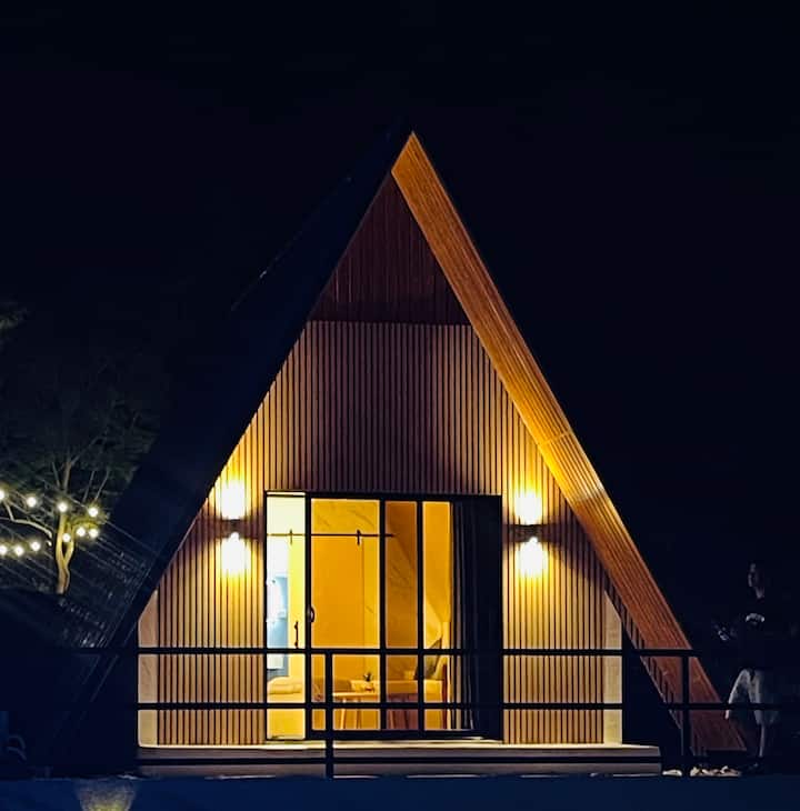 A-frame Retreat |Ocean And Pool View|solar Powered - Lazi