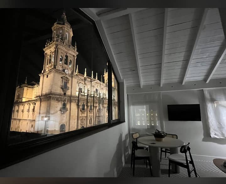Casa Del Reloj Boutique 3º B: Vistas A La Catedral - Jaén, España