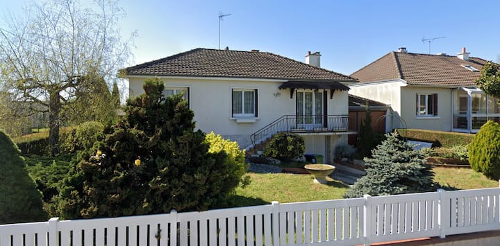 Maison De Campagne Familiale Avec Piscine à Olivet - Orléans