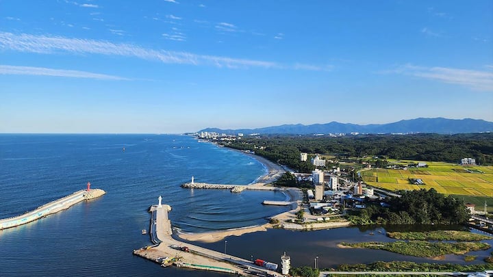 # 펜트27층 파노라마뷰 오션뷰/ 마운틴뷰)
# 레지던스 3room (6~8인) - 강릉시