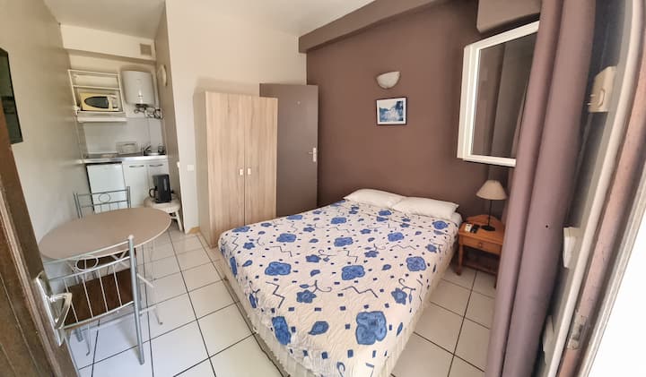 Studio 2 Pers Rdc Cuisine Clim, Canal Satellite - Saint-Denis