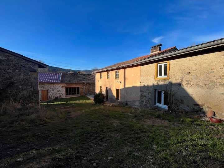 Les Sources De Ventuel
Noiretable Haut Forez
+850m - Chalmazel