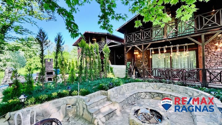 Müstakil Dere Kenarında Bahçel Barbekü Odun Sobalı - Ağva Merkez