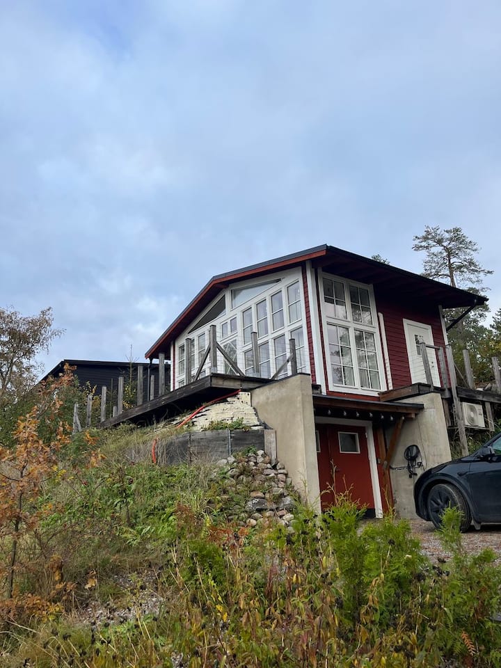 Stilrent Attefallshus Vid Vattnet | Privat & Lugnt - Vaxholm