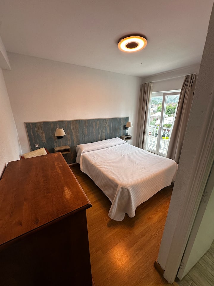 101-habitacion Doble Con Desayuno Incluido - Cabezón de la Sal