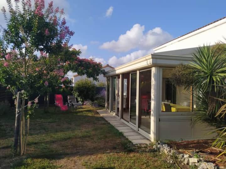 Maison Pour 8 - 5 Min De La Plage
Jardin & Véranda - Longeville-sur-Mer