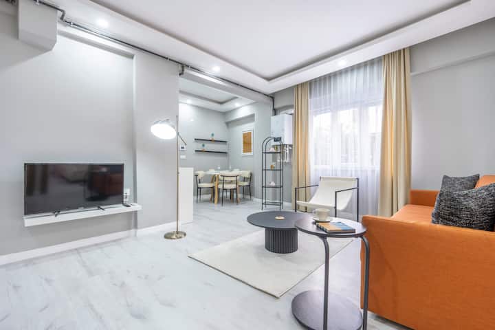 Orange Flat In City Center/ Self Check-in - Adalia