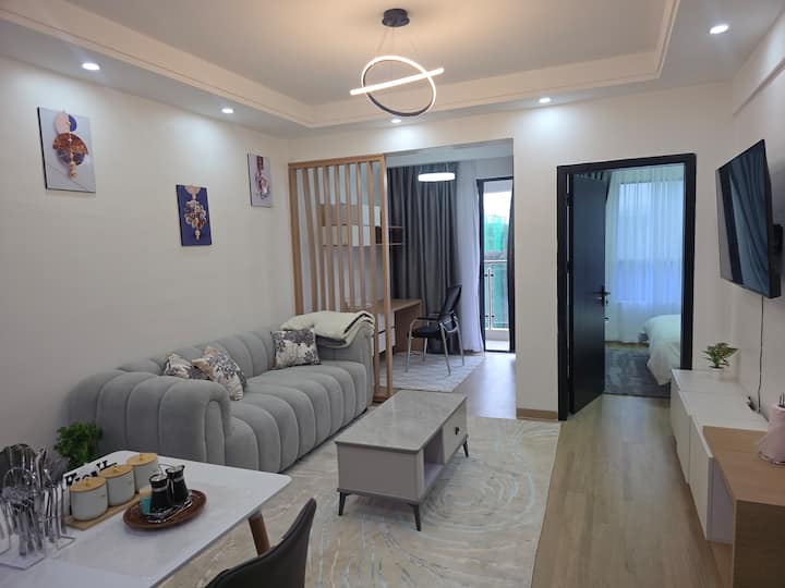 Cozy 1br Westlands Fast Wifi|rooftop Pool| Gym - Nairobi