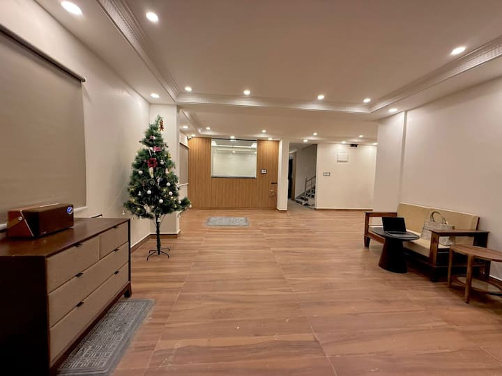 Group Adda - 4 Rooms In Sarjapur - Bengaluru