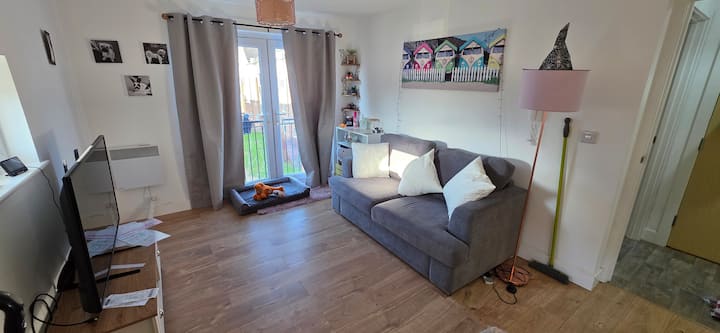 Cosy 1 Bedroom Flat In Kingswood, With Sofa Bed - Bristol
