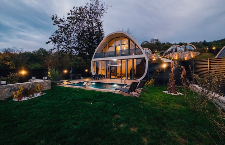 Sapanca Sıcak Havuzlu Ve Göl Manzaralı Rigel - Sapanca