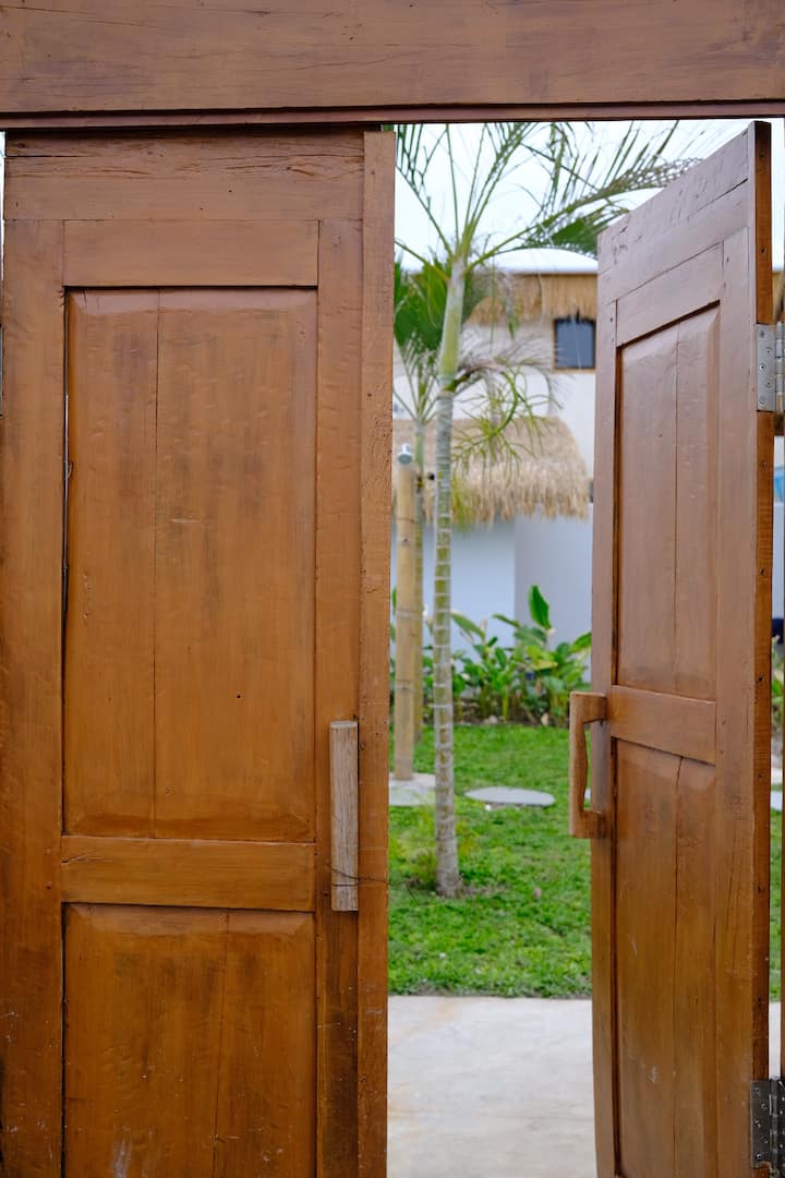 Deru Villa With 3 Bedrooms - Islas Gili