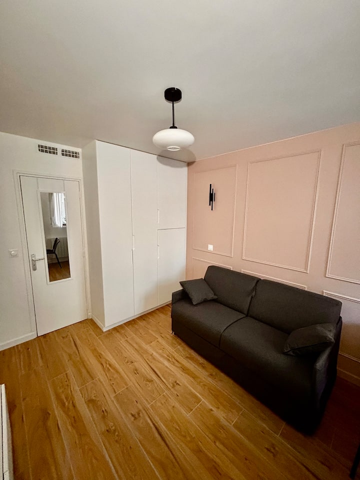 Studio Cosy Refait à Neuf ÉPinettes  Bail Mobilité - Clichy