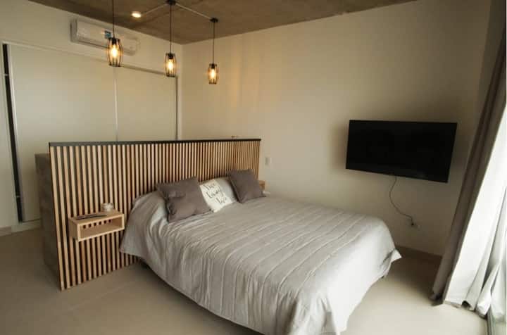 Moderno Monoambiente, Frente A La Playa De Quequén - Necochea