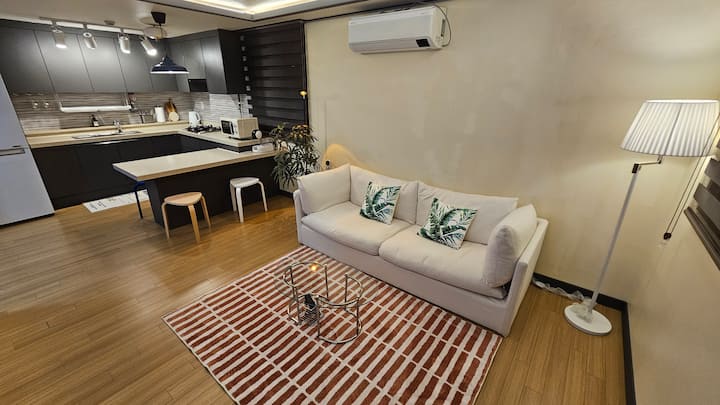 [Daejeon 2room] Stay Bee House+3 Temper Bed - Daejeon