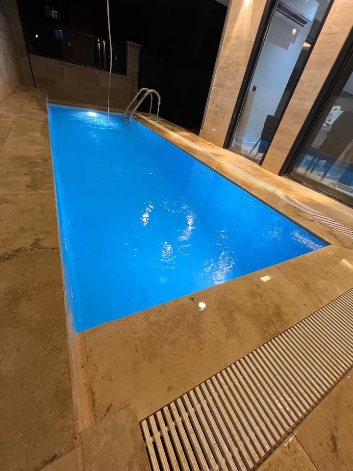 Lux Villa (Pool & Jacuzzi & Bbq) | 4+1 | (2) - Antalya