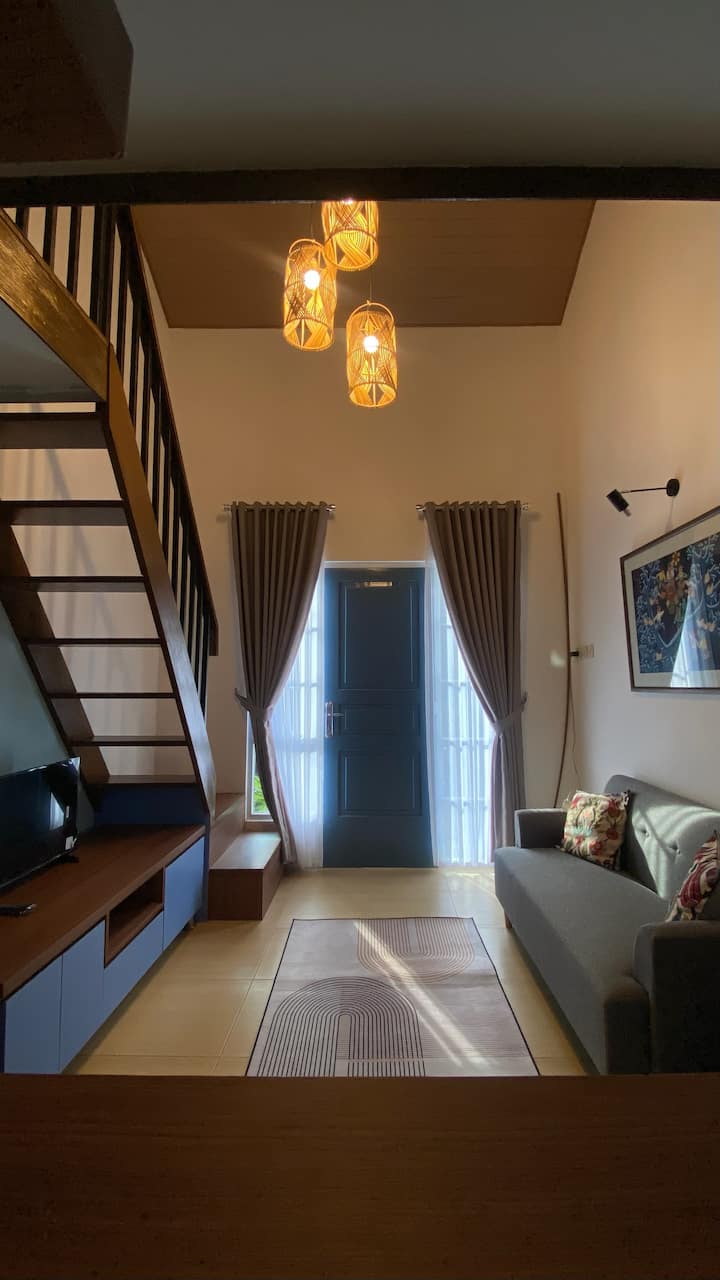 Mampir Villa | At The Heart Of Yogyakarta - Yogyakarta