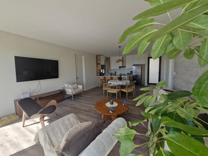 Depa En Paracas Piscina&laguna, Bbq, Gym. - ペルー