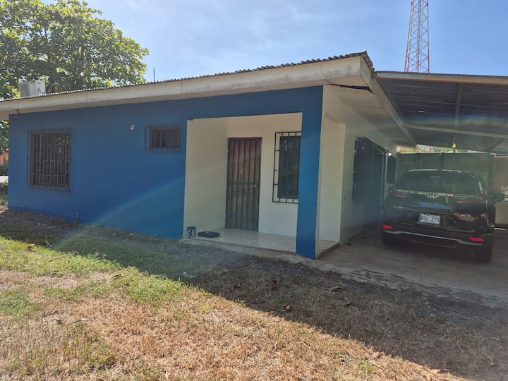 Casa Vacacional La Torre - Playa Blanca, Costa Rica