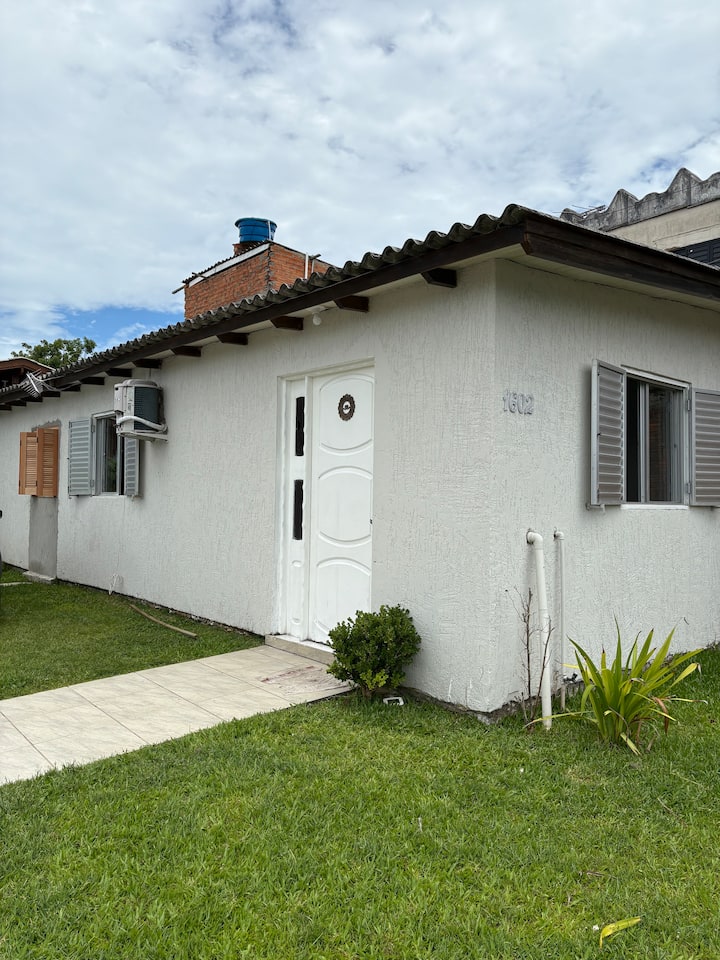 Casa Com 2 Quartos No Centro De Xamgri-lá - Xangri-Lá