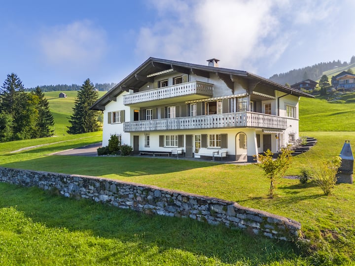 Private 8-personen-wohnung In Villa Mit Seeblick - Amden